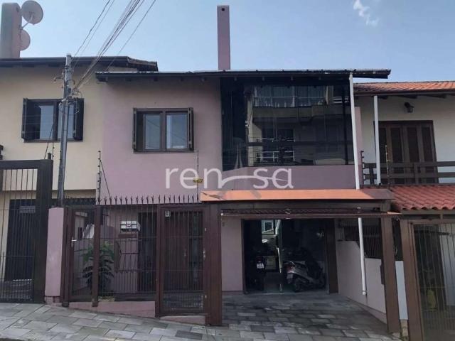 Casa / Sobrado para Venda em Caxias do Sul/RS Santa Lúcia do Piaí 3 Quartos