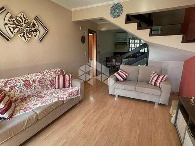 Casa / Sobrado para Venda em Caxias do Sul/RS Santa Lúcia do Piaí 3 Quartos