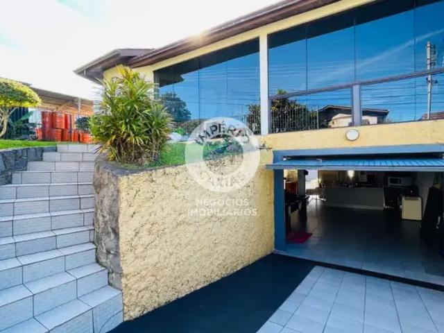 Casa / Sobrado para Venda em Caxias do Sul/RS Sanvitto 3 Quartos