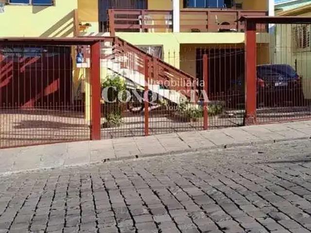 Casa / Sobrado para Venda em Caxias do Sul/RS Serrano 4 Quartos