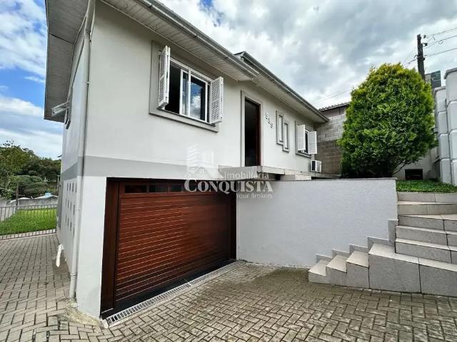 Casa / Sobrado para Venda em Caxias do Sul/RS Serrano 3 Quartos