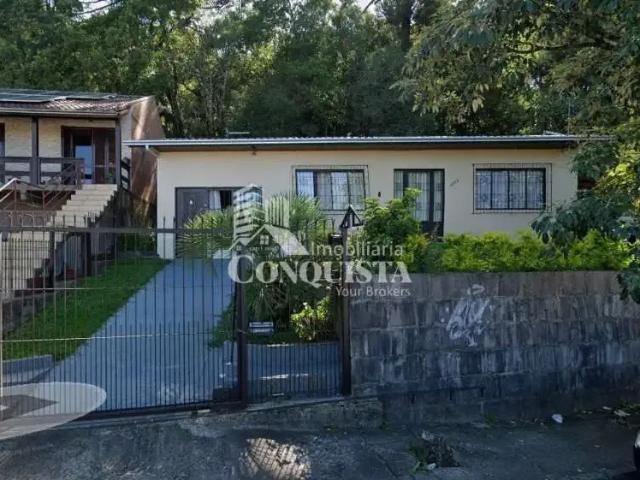 Casa / Sobrado para Venda em Caxias do Sul/RS Serrano 3 Quartos