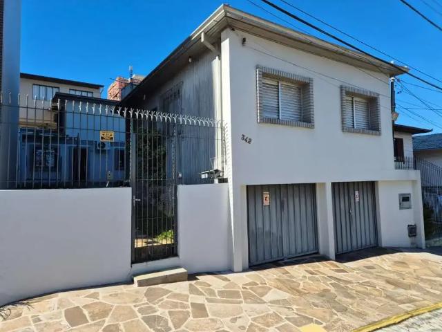 Casa / Sobrado para Venda em Caxias do Sul/RS Panazzolo 2 Quartos