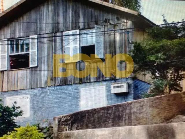 Casa / Sobrado para Venda em Caxias do Sul/RS Panazzolo 3 Quartos