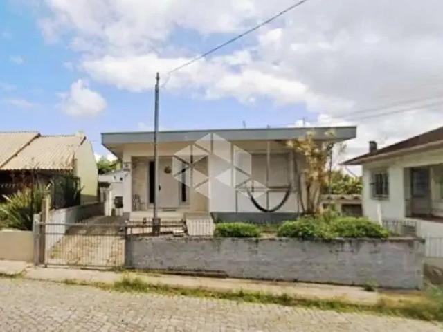 Casa / Sobrado para Venda em Caxias do Sul/RS Petrópolis 3 Quartos