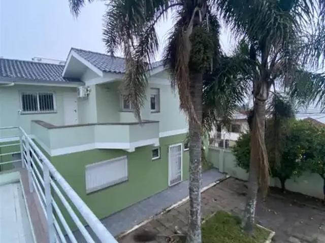 Casa / Sobrado para Venda em Caxias do Sul/RS Petrópolis 3 Quartos