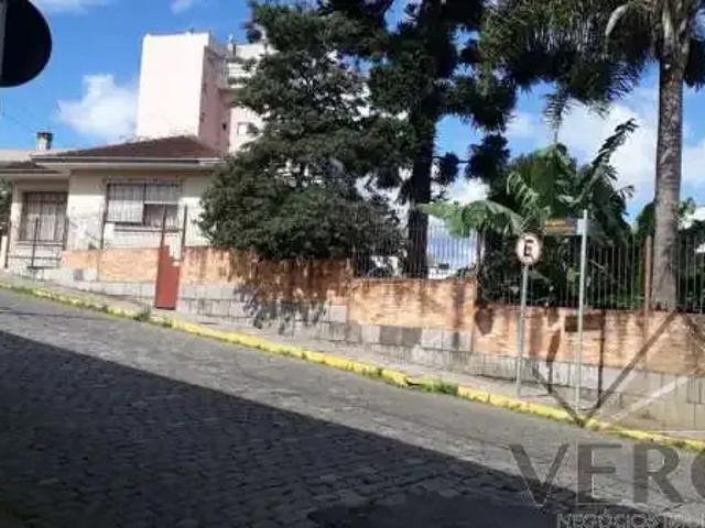 Casa / Sobrado para Venda em Caxias do Sul/RS Pio X 3 Quartos