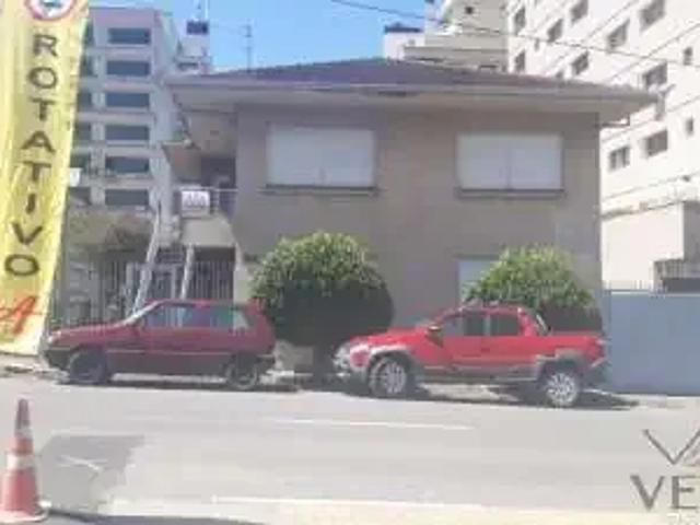 Casa / Sobrado para Venda em Caxias do Sul/RS Pio X 5 Quartos