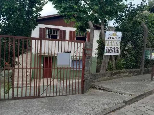 Casa / Sobrado para Venda em Caxias do Sul/RS Pioneiro 8 Quartos