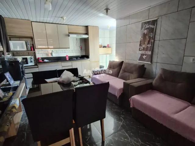 Casa / Sobrado para Venda em Caxias do Sul/RS Reolon 3 Quartos