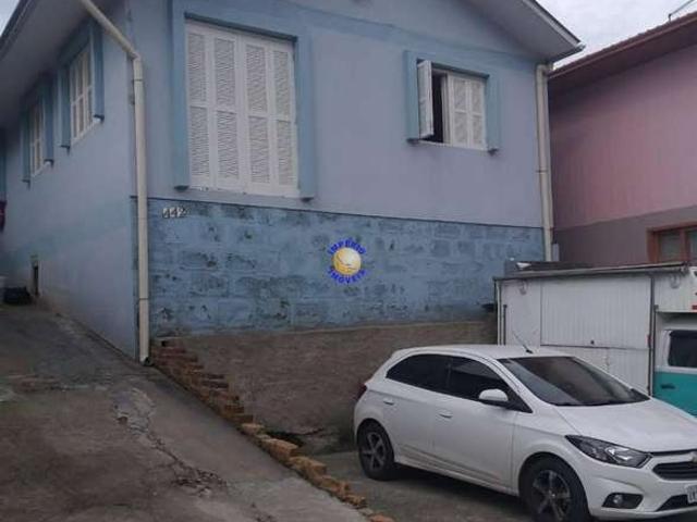 Casa / Sobrado para Venda em Caxias do Sul/RS Reolon 4 Quartos