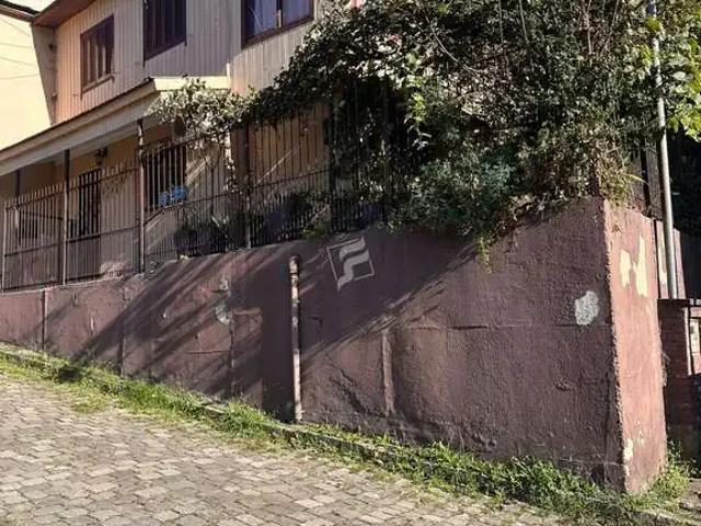 Casa / Sobrado para Venda em Caxias do Sul/RS Rio Branco 5 Quartos