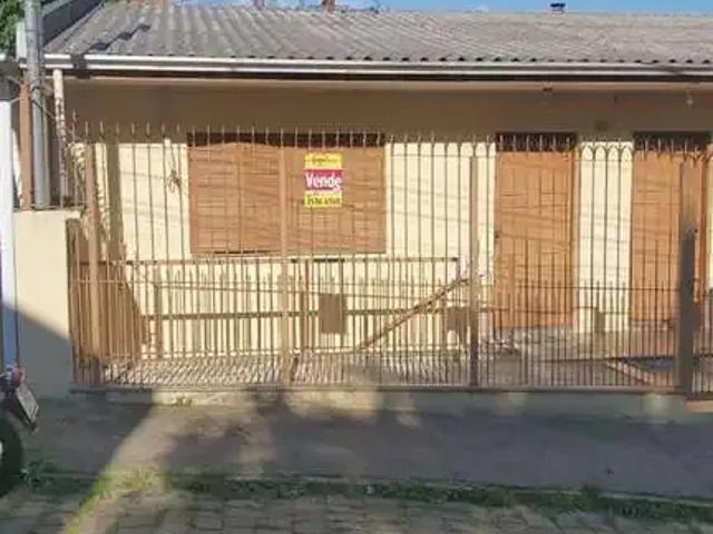Casa / Sobrado para Venda em Caxias do Sul/RS Rio Branco 2 Quartos