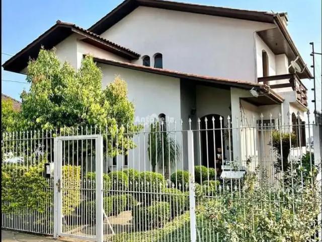 Casa / Sobrado para Venda em Caxias do Sul/RS Rio Branco 2 Quartos