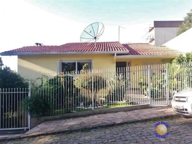 Casa / Sobrado para Venda em Caxias do Sul/RS Rio Branco 3 Quartos