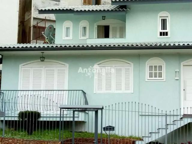 Casa / Sobrado para Venda em Caxias do Sul/RS Rio Branco 3 Quartos