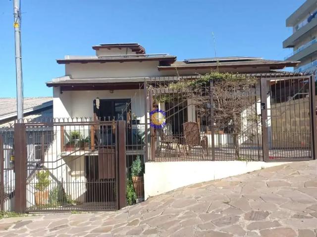 Casa / Sobrado para Venda em Caxias do Sul/RS Rio Branco 3 Quartos