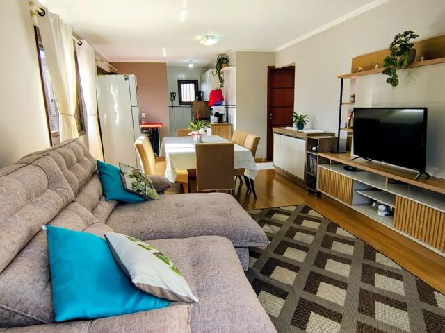 Casa / Sobrado para Venda em Caxias do Sul/RS Vila Verde 4 Quartos