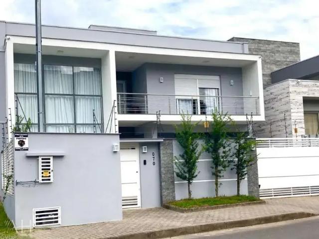 Casa / Sobrado para Venda em Caxias do Sul/RS Vila Verde 4 Quartos