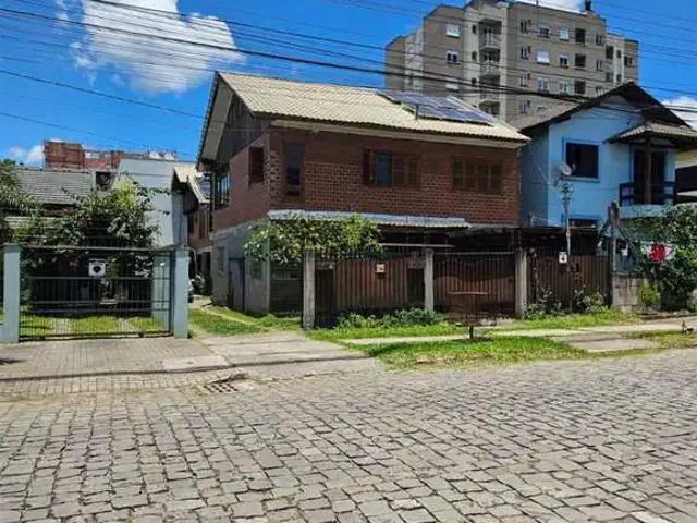 Casa / Sobrado para Venda em Caxias do Sul/RS Vila Verde 4 Quartos