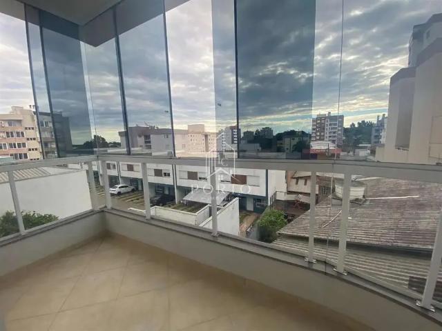 Casa / Sobrado para Venda em Caxias do Sul/RS Villagio Iguatemi 3 Quartos