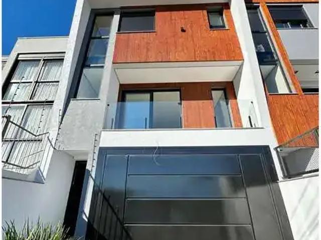 Casa / Sobrado para Venda em Caxias do Sul/RS Vinhedos 3 Quartos