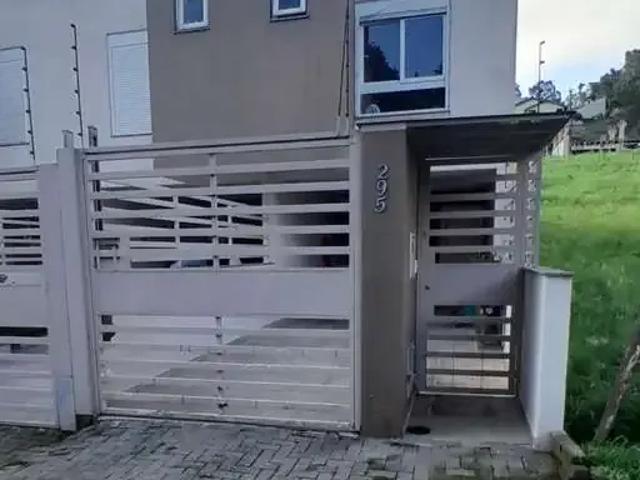 Casa / Sobrado para Venda em Caxias do Sul/RS Vinhedos 3 Quartos