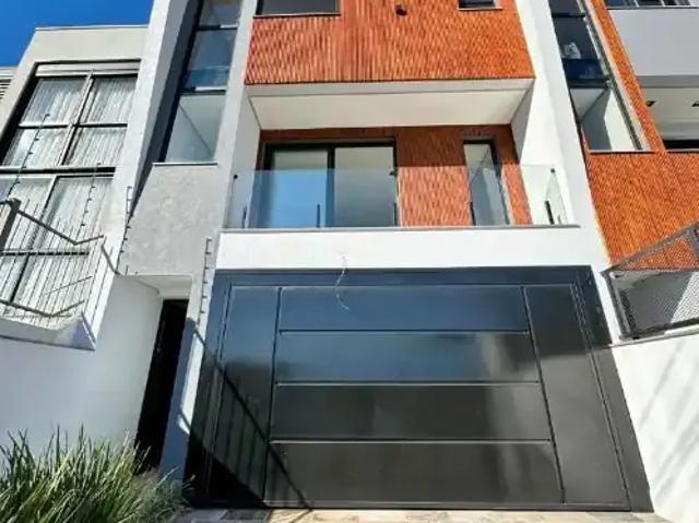 Casa / Sobrado para Venda em Caxias do Sul/RS Vinhedos 3 Quartos