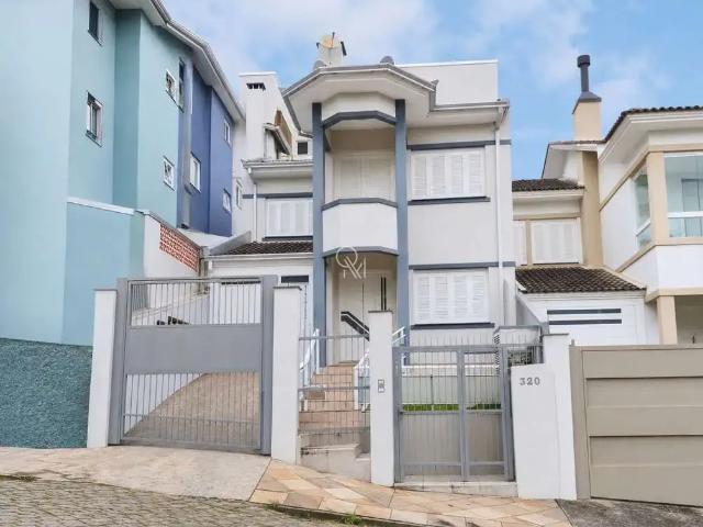 Casa / Sobrado para Venda em Caxias do Sul/RS Vinhedos 3 Quartos