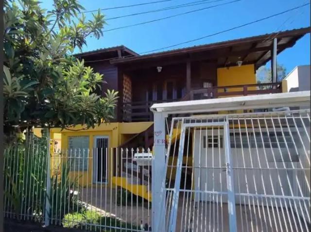 Casa / Sobrado para Venda em Caxias do Sul/RS Vinhedos 5 Quartos