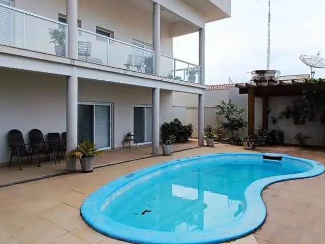 Casa / Sobrado para Venda em Cerquilho/SP Centro 3 Quartos
