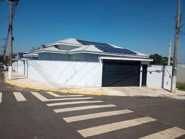 Casa / Sobrado para Venda em Cerquilho/SP Portal dos Pilares 4 Quartos