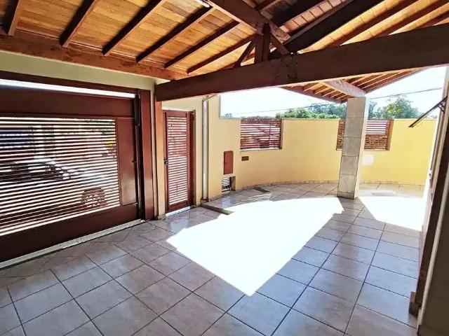 Casa / Sobrado para Venda em Cerquilho/SP São Luiz 5 Quartos