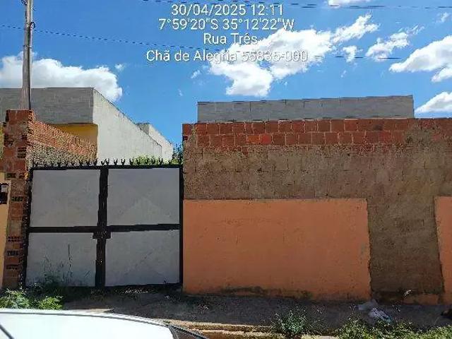 Casa / Sobrado para Venda em Chã de Alegria/PE Centro 2 Quartos