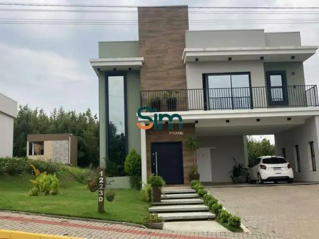 Casa / Sobrado para Venda em Chapecó/SC Condomínio Espelho das Águas 4 Quartos
