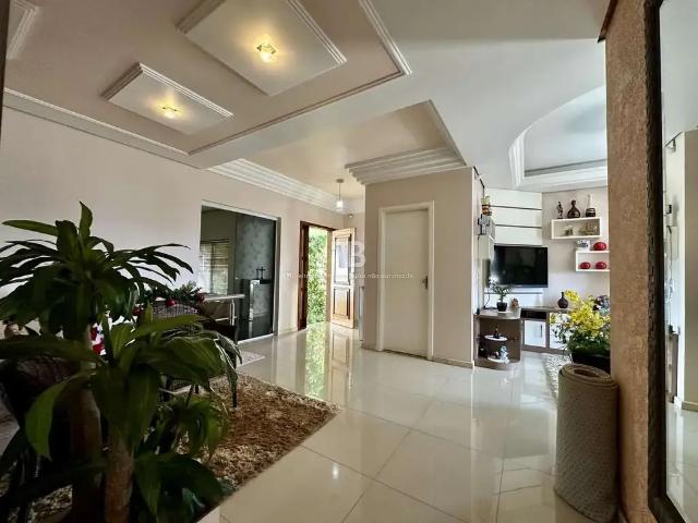 Casa / Sobrado para Venda em Chapecó/SC Jardim Itália 4 Quartos