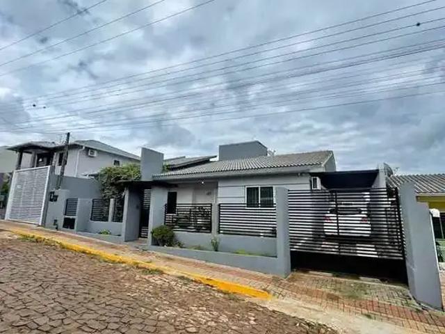 Casa / Sobrado para Venda em Chapecó/SC Passo dos Fortes 3 Quartos