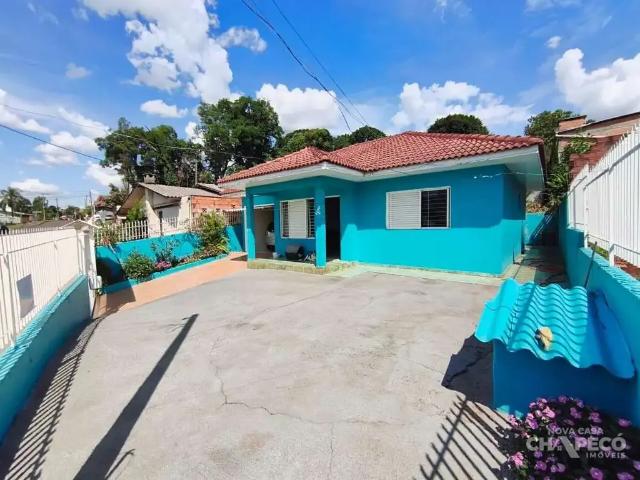 Casa / Sobrado para Venda em Chapecó/SC Pinheirinho 3 Quartos