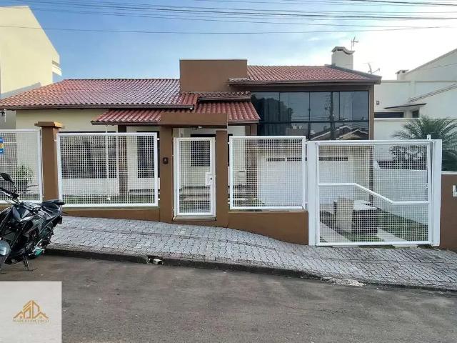 Casa / Sobrado para Venda em Chapecó/SC Universitário 2 Quartos