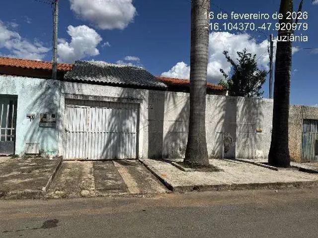 Casa / Sobrado para Venda em Cidade Ocidental/GO Colina Verde 2 Quartos