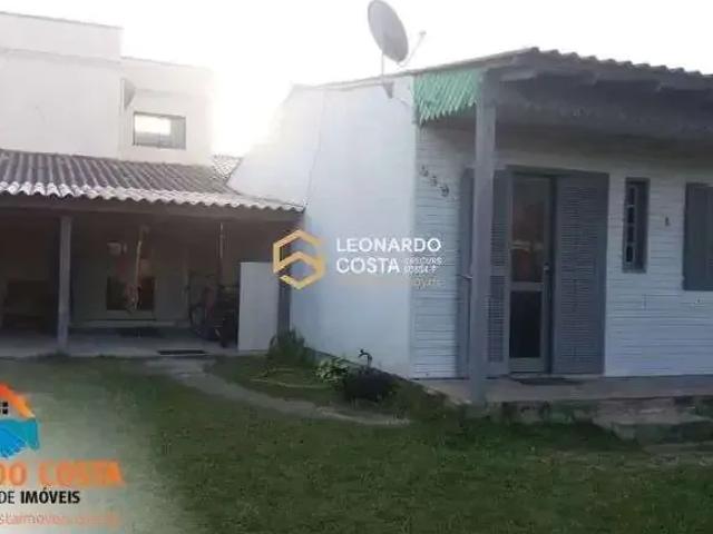 Casa / Sobrado para Venda em Cidreira/RS Nazaré 4 Quartos