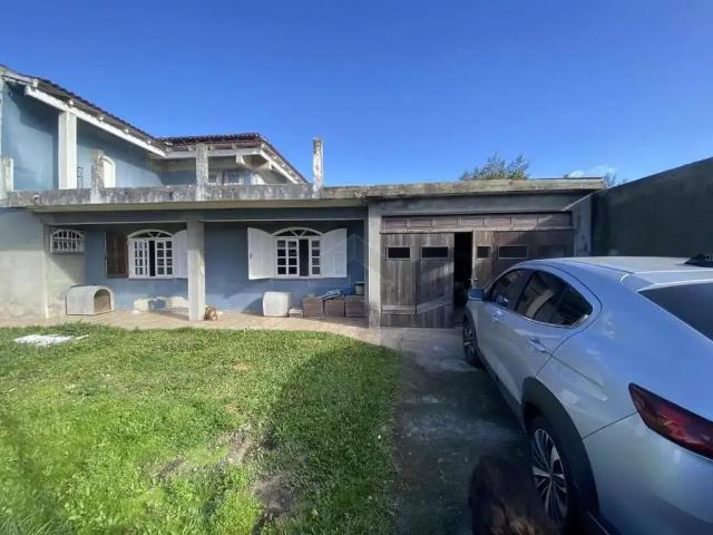 Casa / Sobrado para Venda em Cidreira/RS Nazaré 4 Quartos