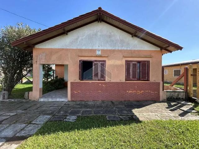 Casa / Sobrado para Venda em Cidreira/RS Nazaré 4 Quartos