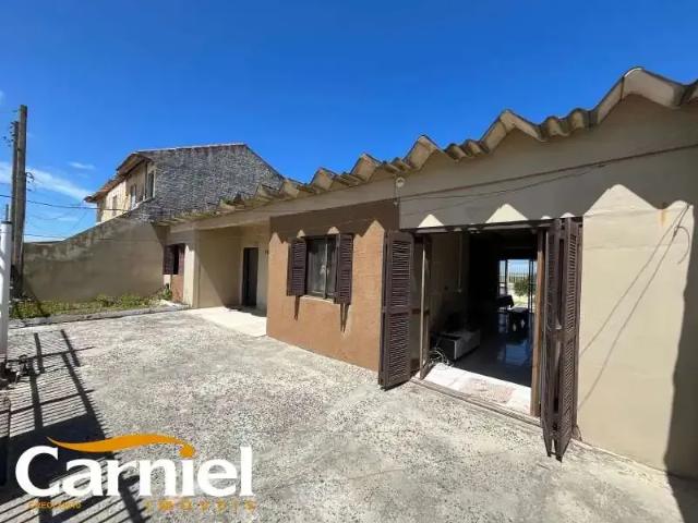 Casa / Sobrado para Venda em Cidreira/RS Nazaré