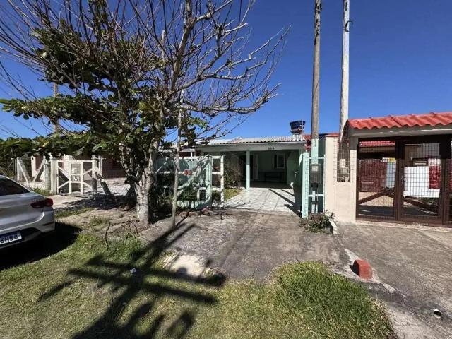 Casa / Sobrado para Venda em Cidreira/RS Nazaré 2 Quartos