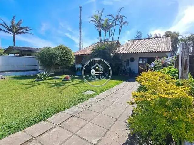 Casa / Sobrado para Venda em Cidreira/RS Nazaré 3 Quartos