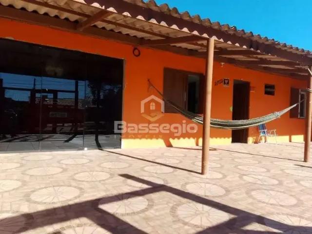 Casa / Sobrado para Venda em Cidreira/RS Nazaré 3 Quartos