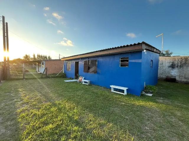 Casa / Sobrado para Venda em Cidreira/RS Nazaré 3 Quartos