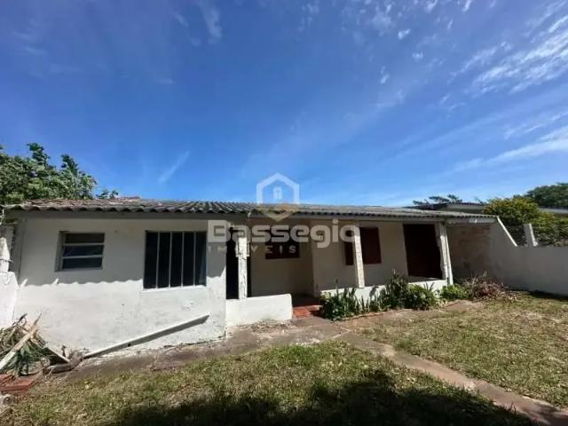 Casa / Sobrado para Venda em Cidreira/RS Nazaré 3 Quartos