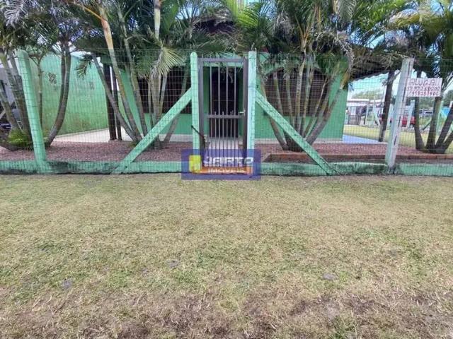 Casa / Sobrado para Venda em Cidreira/RS Centro 4 Quartos